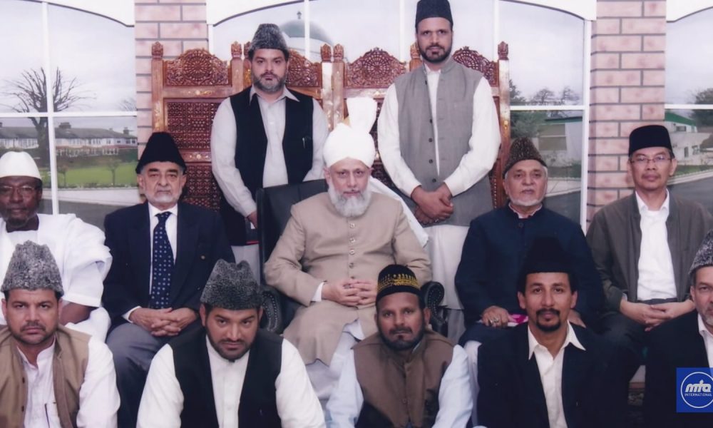 Chaudhary Hameedullah Sahib – A noble example for all Khuddam to follow ...