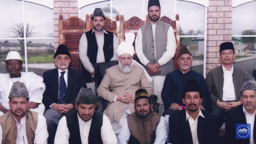 Chaudhary Hameedullah Sahib – A noble example for all Khuddam to follow ...